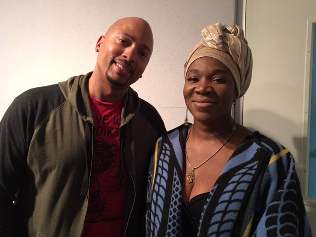 The D.L. Hughley Show: Behind The Scenes [PHOTOS] | Black America Web