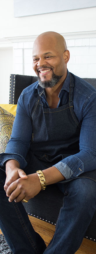 Food Network Star Chef Quentin Love Is Chicago's Holiday Hero