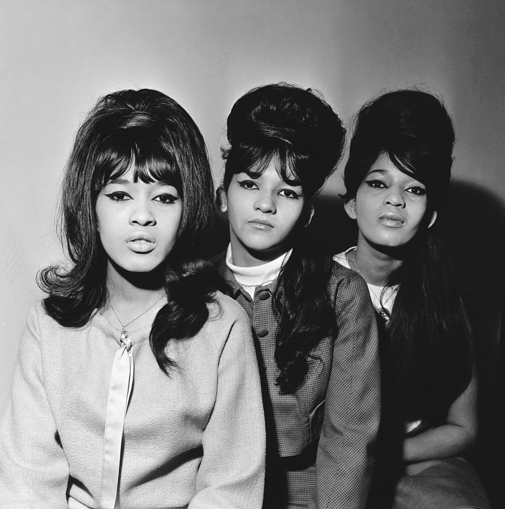 Ronnie Spector, Lead Singer Of The Ronettes, Dies At 78