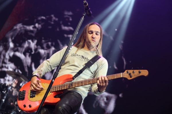 20 Biracial Celebrities Often Mistaken As Being Only White